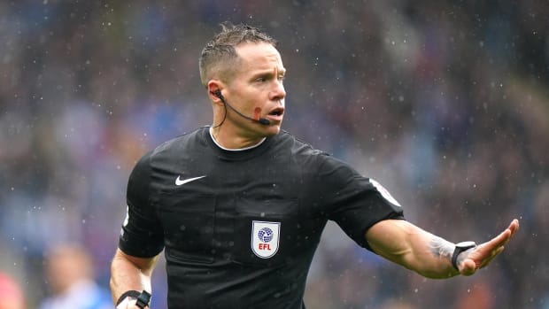 Sunderland vs Birmingham City: Who is the referee? - Sports Illustrated ...