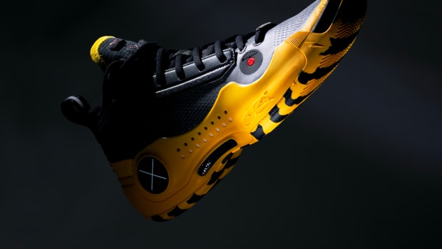 How to Buy the Way of Wade 10 "Caution" - Sports Illustrated FanNation ...