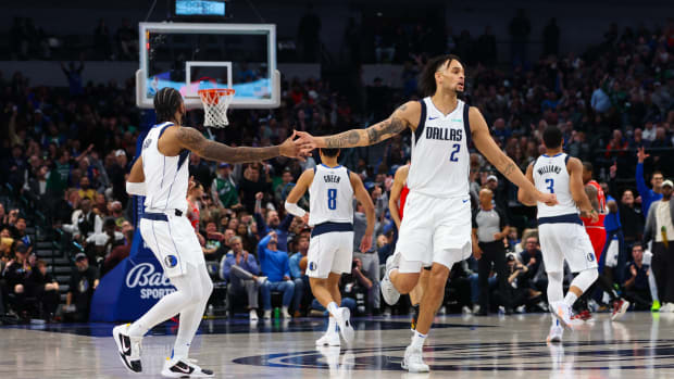 'High Basketball IQ': Dereck Lively II is Putting Dallas Mavs Ahead of ...