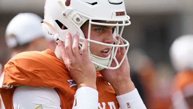 WATCH: Texas Longhorns QB Arch Manning Makes Long-Awaited Debut vs ...