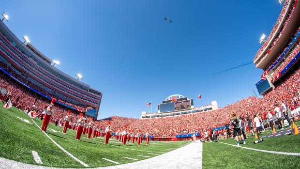 Huskers Ready for Fast-Paced Eagles and Possible Rainfall - All Huskers