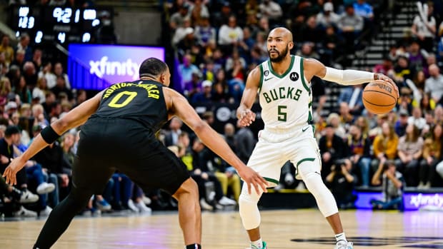 Report cites Jevon Carter signing as the biggest win of the offseason ...