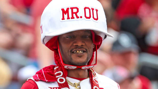 Don't Overlook Oklahoma for Hogs' Biggest Rivalry Soon - Sports ...