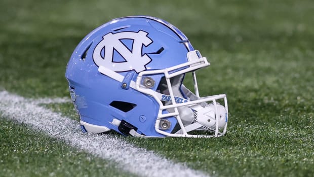 UNC Football Has Chiseled 2024 Linebacker in Evan Bennett - Sports ...