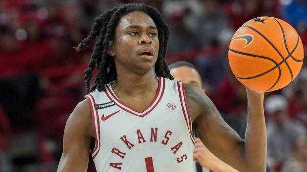 Razorbacks open two-game homestand with nailbiter against Georgia ...