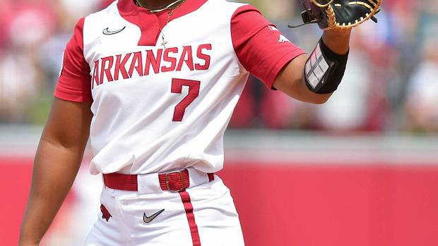 Janae Jackson - Sports Illustrated All Hogs News, Analysis and More