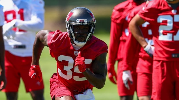 Buccaneers Cornerback Duo Among NFL Best In Open Receiver Percentage ...