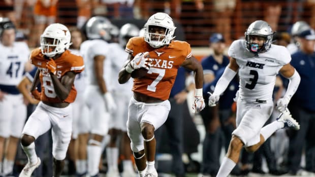 Spark Plug: Texas' Keilan Robinson Could Be Texas' Secret Weapon In Big ...