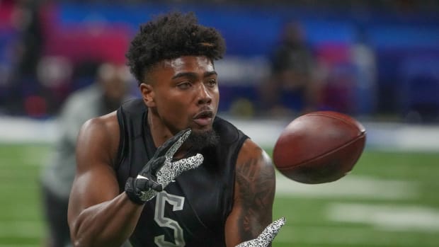 Treylon Burks Signs Pretty Standard Contract as Projected - Sports ...