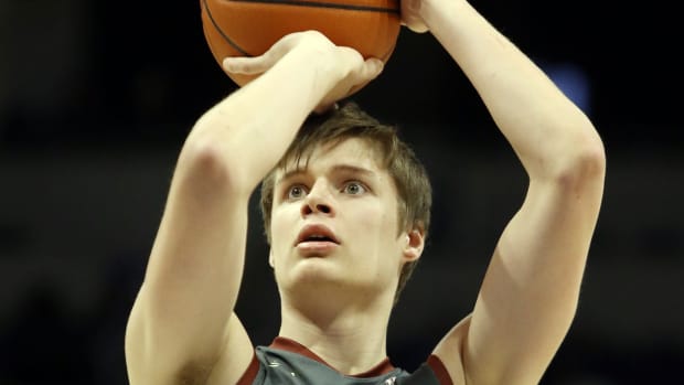 F/C Justin Vander Baan Enters The Transfer Portal - Sports Illustrated ...