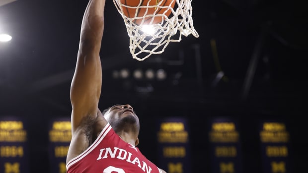 WATCH: Indiana Basketball's Jordan Geronimo Dunks on Northwestern ...