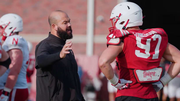 Stryker Pregame Perspective: Grading Donovan Raiola - All Huskers