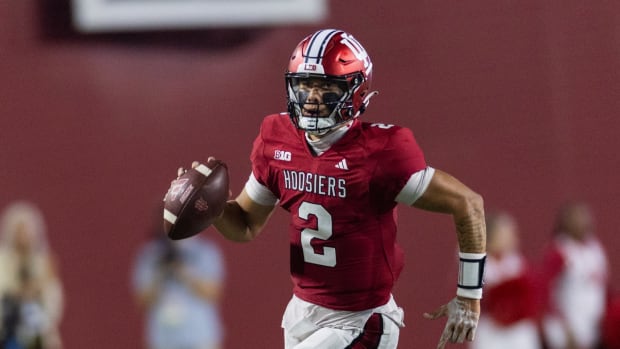 Indiana QB Tayven Jackson Fourth in Pro Football Focus Pass Grade Week ...