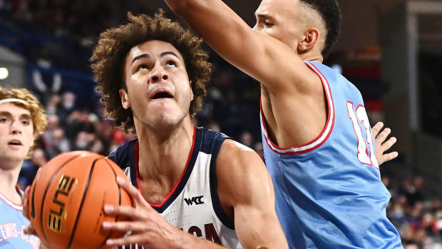 Gonzaga forward Kaden Perry retires, cites ongoing 'back problems ...