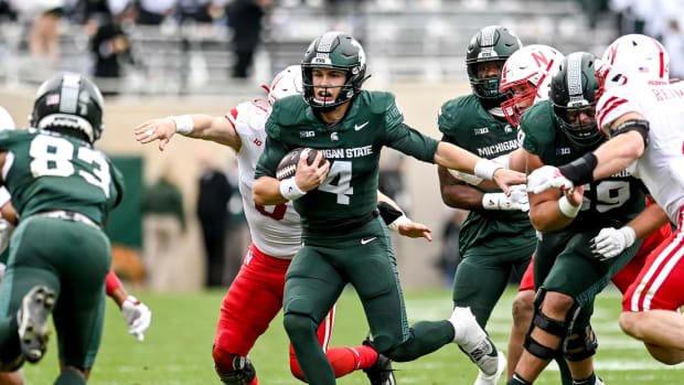 Michigan State transfer quarterback Sam Leavitt commits to Arizona ...