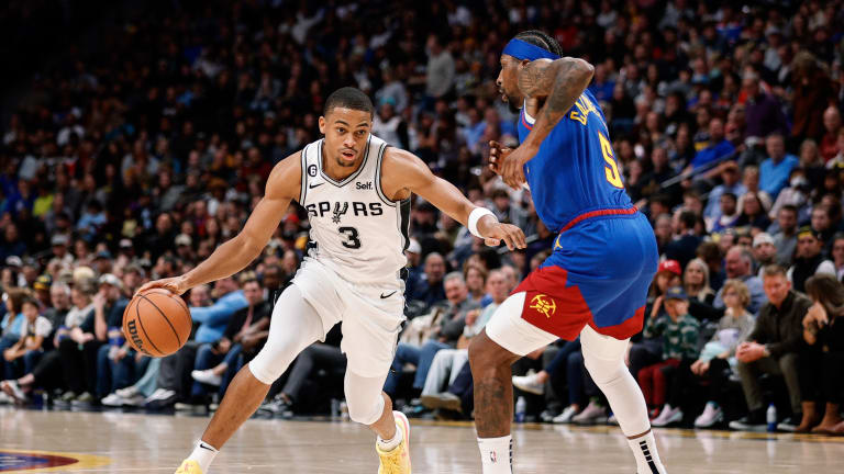 Keldon Johnson Wears Qiaodan Basketball Shoes - Sports Illustrated ...