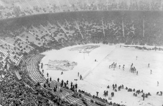 Spring or Snow? Coldest Football Games In Buckeye History - Sports ...