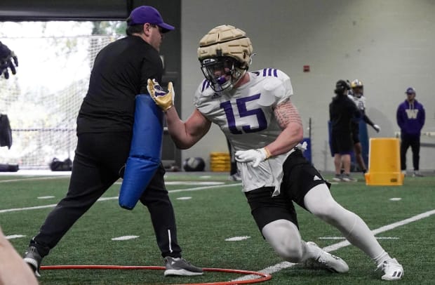 In Final Scrimmage, Zach Durfee Had Husky Offense on Edge - Sports ...