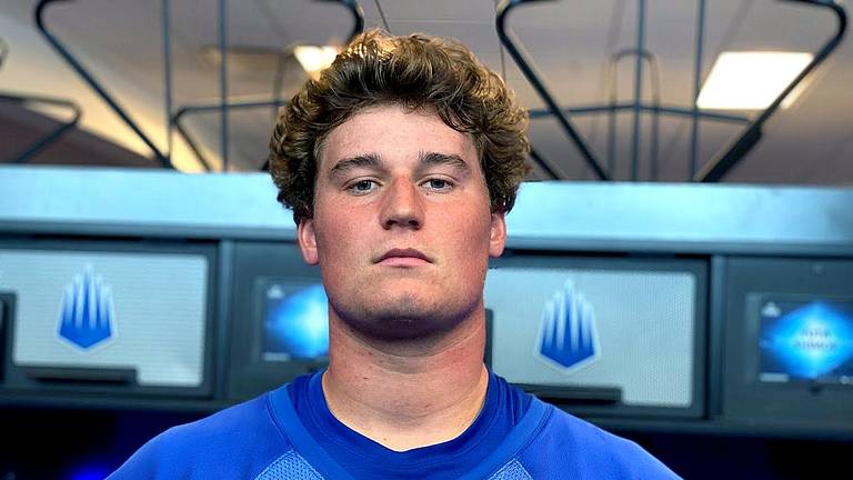 OL Greg Crippen Back on the Market, Mentions Michigan, USC, Alabama ...