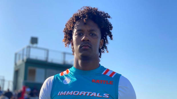 Miami Hurricanes Quarterback Recruiting Dominoes: Jaden Rashada's ...