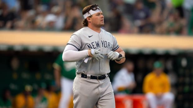 Ex-Yankees Slugger Reportedly Available; Should Club Consider Reunion ...