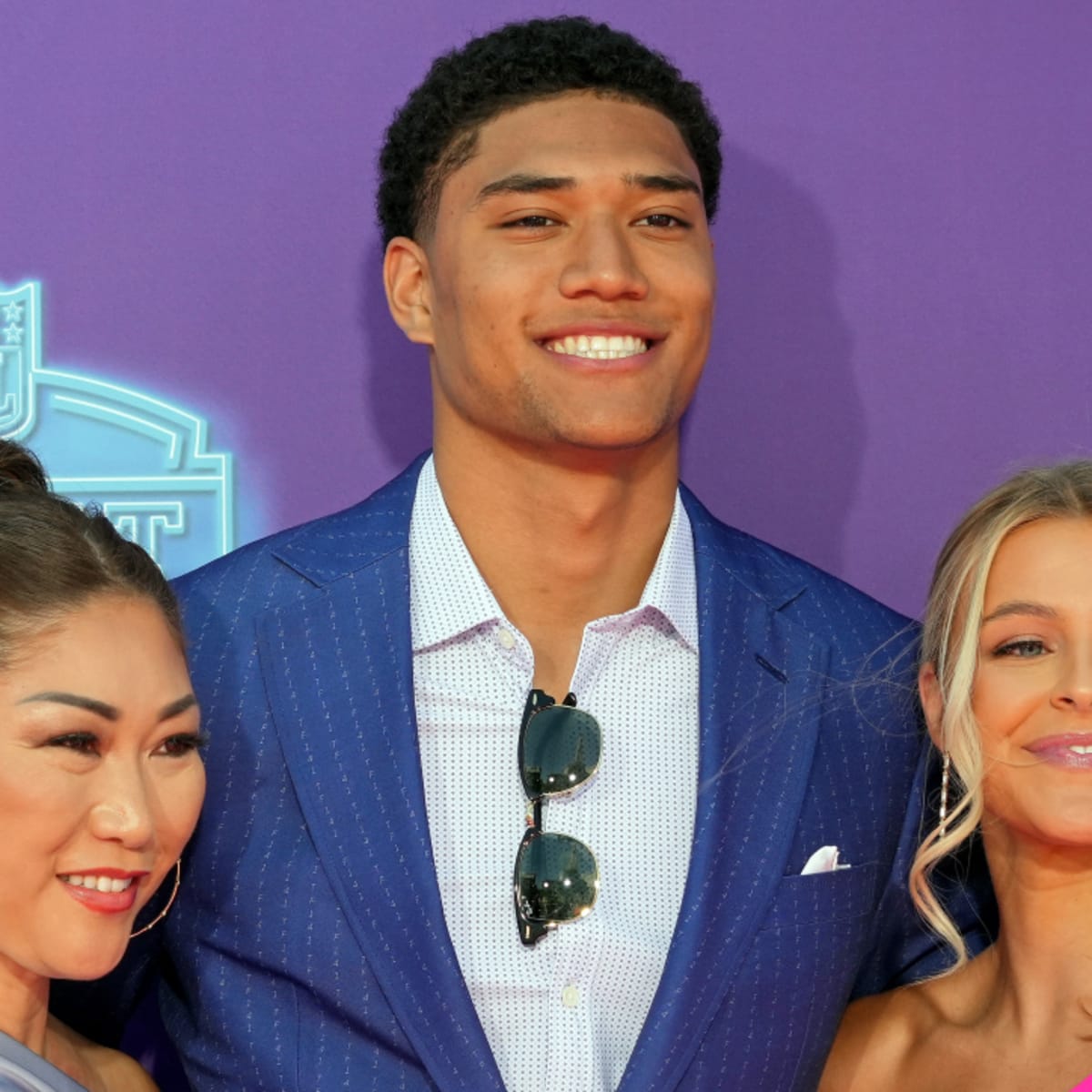 Smash or Pass: Kyle Hamilton | Lipstick Alley