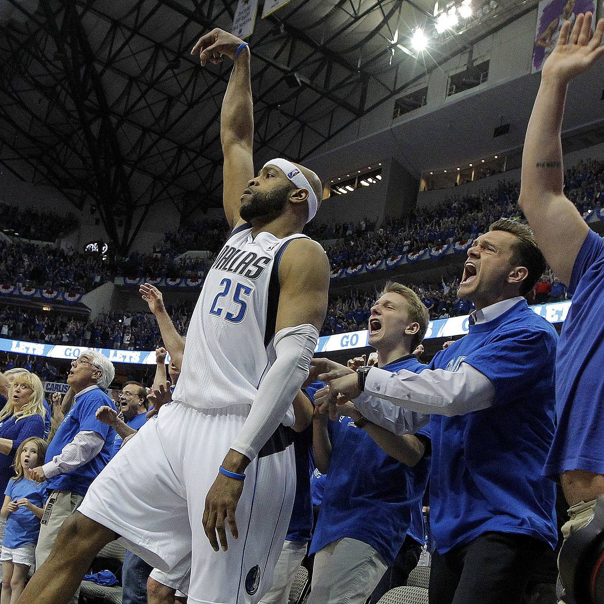 Vince Carter Mavericks Game Winner