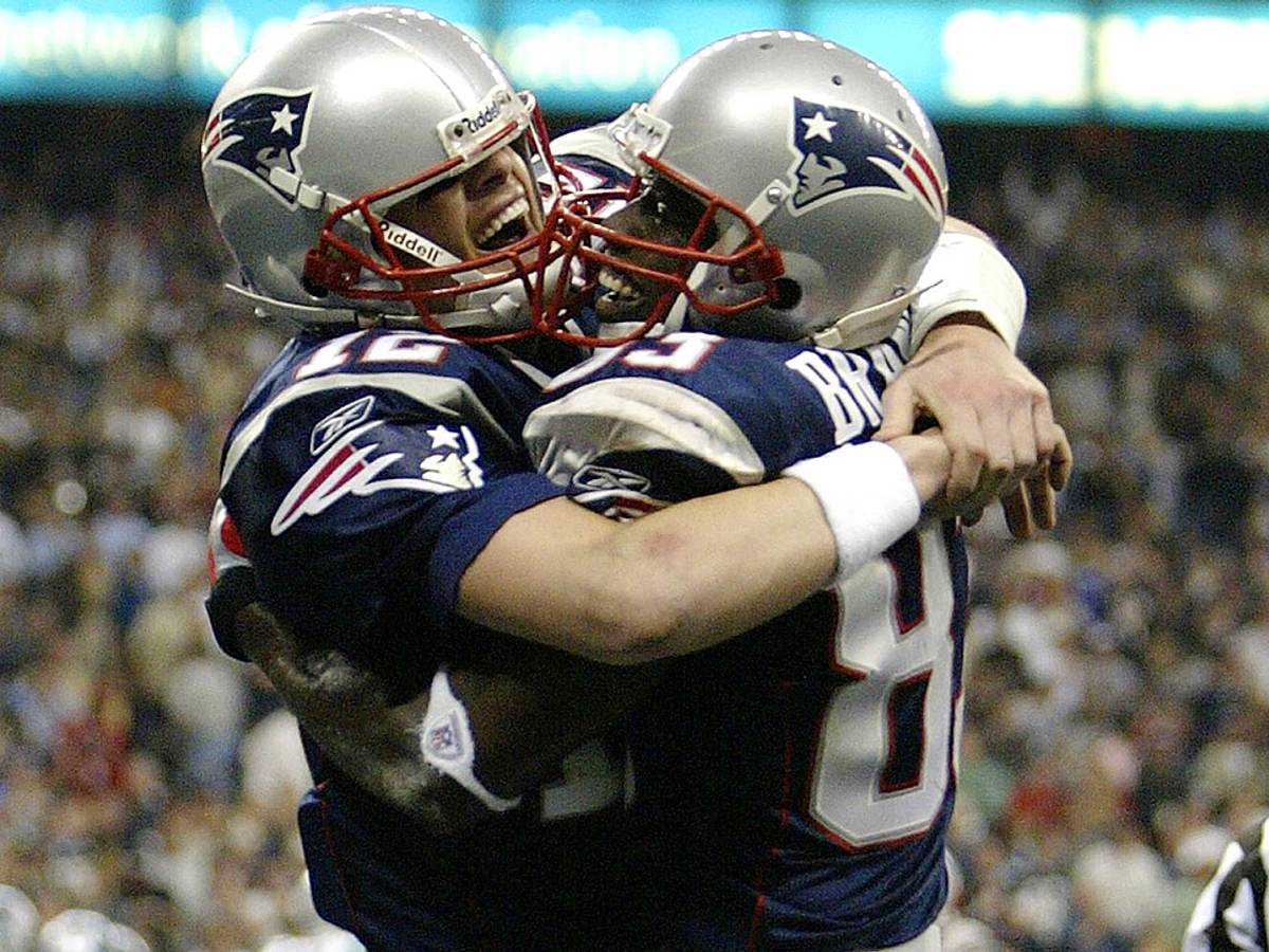 Ray Lewis Tackle Tom Brady
