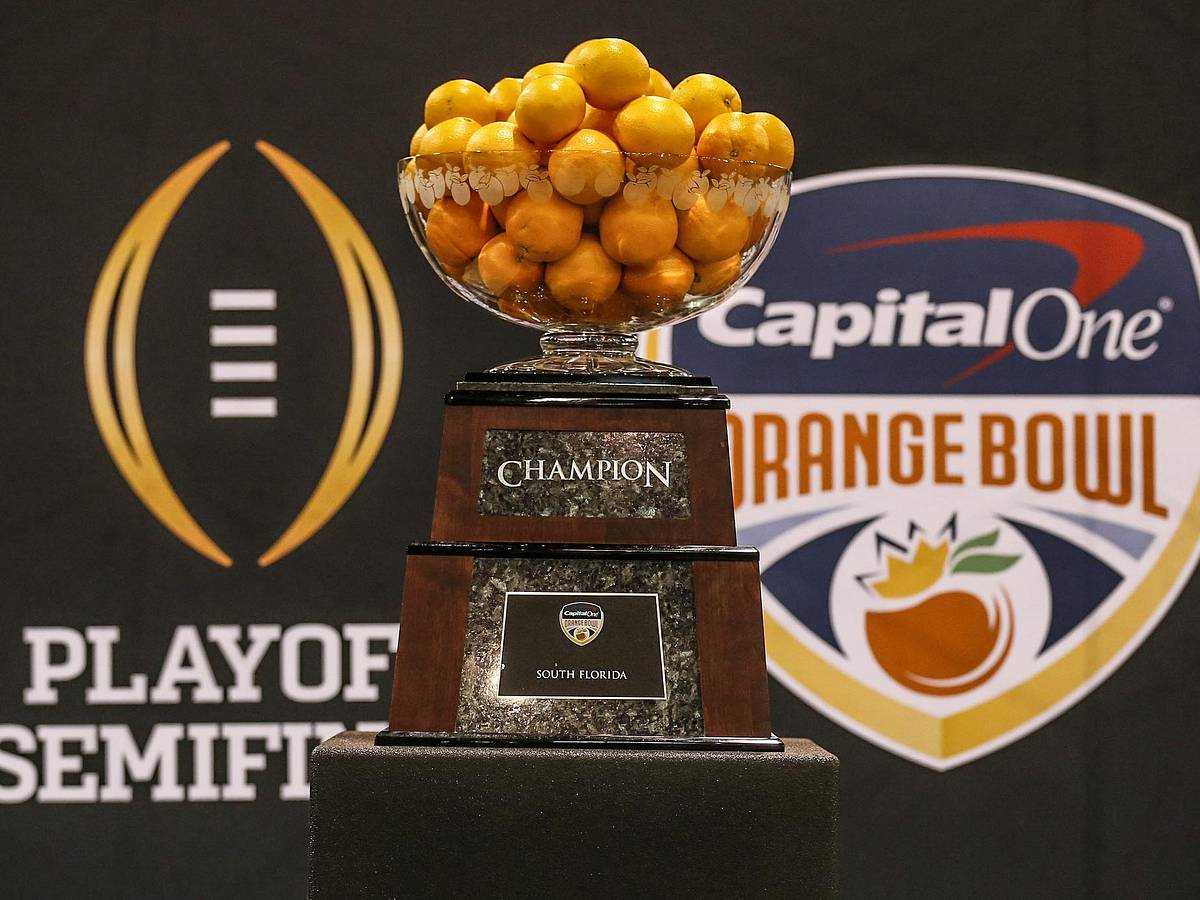 Capital One Bowl 2022 Trophy