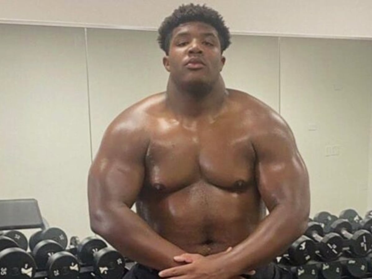 Vince Wilfork Shirtless