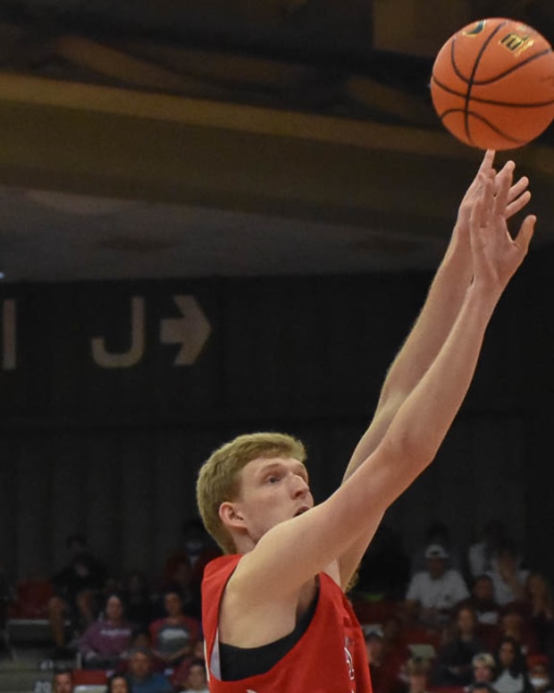 Connor Vanover, Davonte Davis on Gardner-Webb Win - Sports Illustrated ...