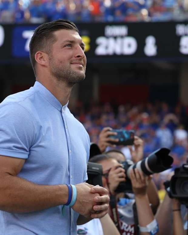 ESPN Ranks Tim Tebow as the No. 76 College Football Player of All-Time ...