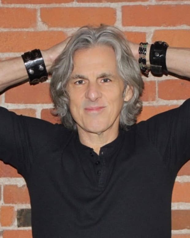 Husky Legend: Jimmy Rodgers - Sports Illustrated Washington Huskies ...