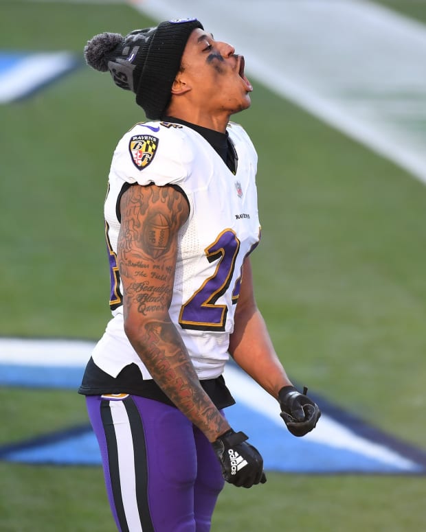 From Raiders Training Camp: CB Marcus Peters - Sports Illustrated Las ...