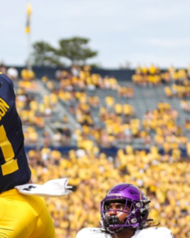 Michigan vs. Illinois predictions, game time, schedule, TV channel, streaming - College Football HQ