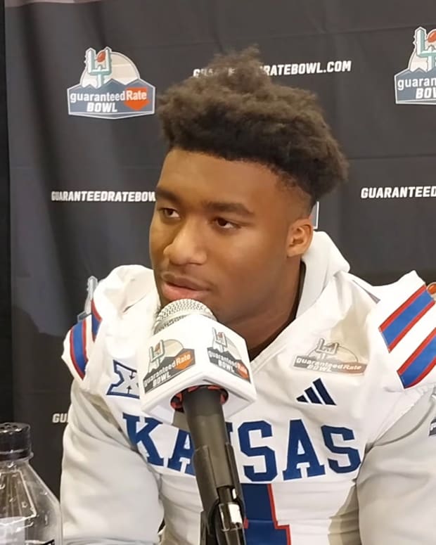 Devin Neal on UNLV and Extra Bowl Practice - Blue Wings Rising