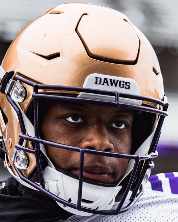 Jacobe Covington Still Putting Himself in Position at Washington ...