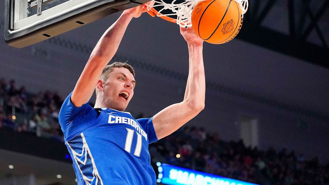 Elizabeth Swinton - Sports Illustrated