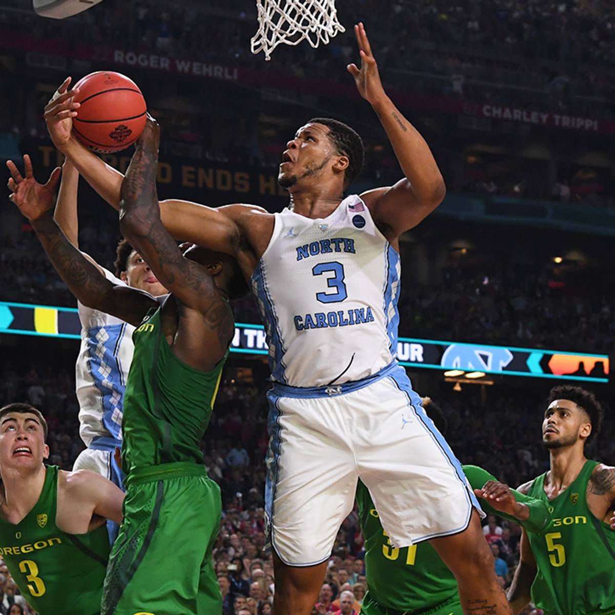 Kennedy Meeks Enterrada Kennedy Meeks USA Basketball