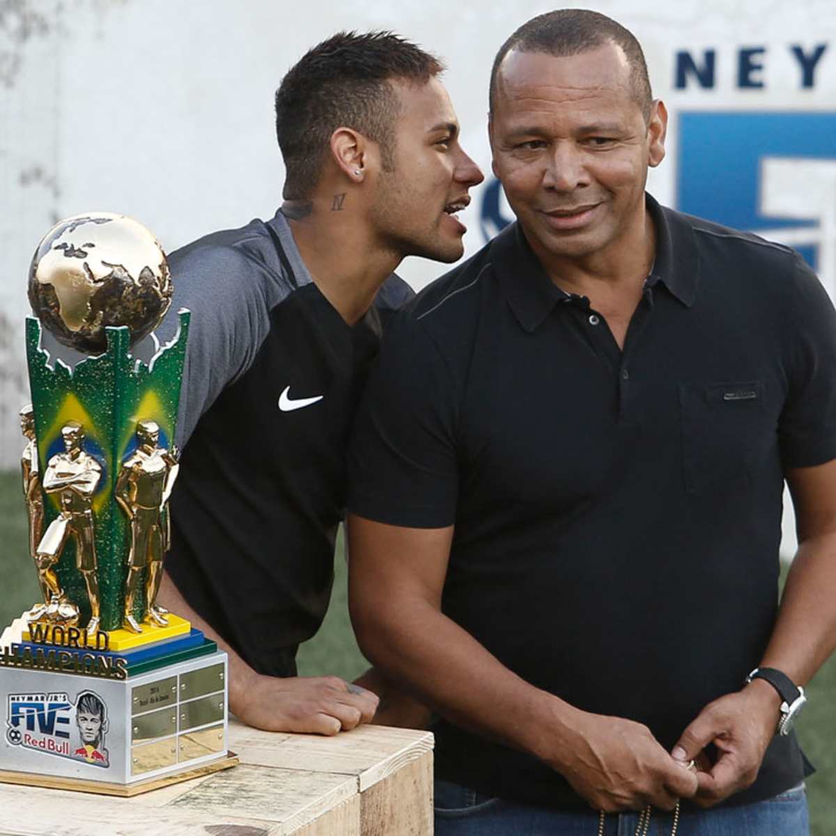 Neymar Father Playing Soccer Neymar's Dad Meets With Real Madrid, But