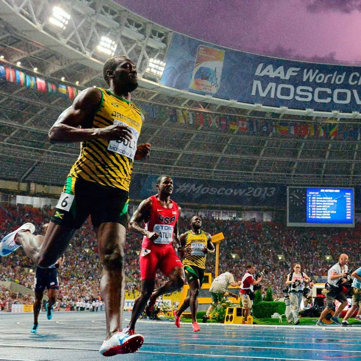 Usain Bolt Lightning Strike Usain Bolt Lightning Strikes Thrice AW