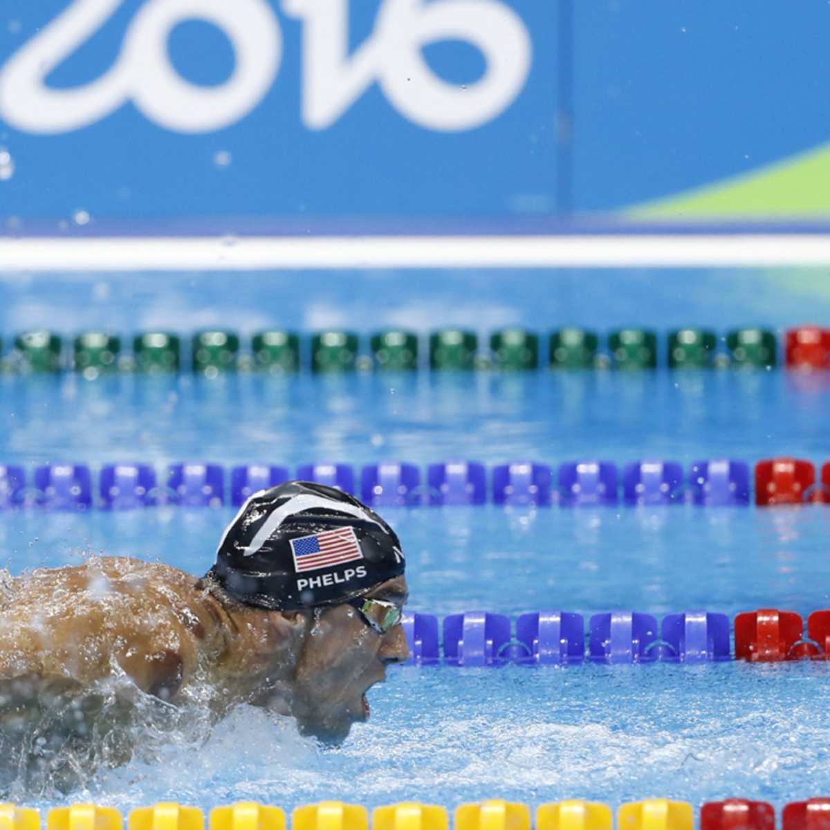 michael phelp butterfly