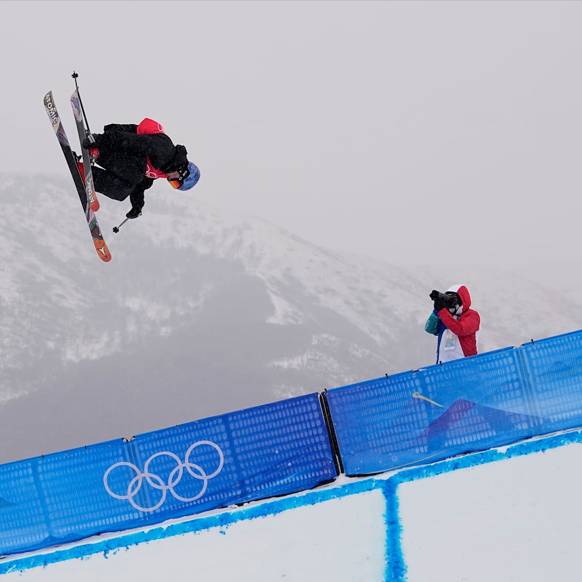 half pipe skiing olympics