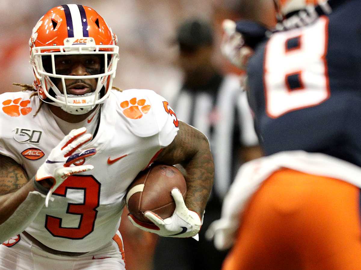 clemson player crying