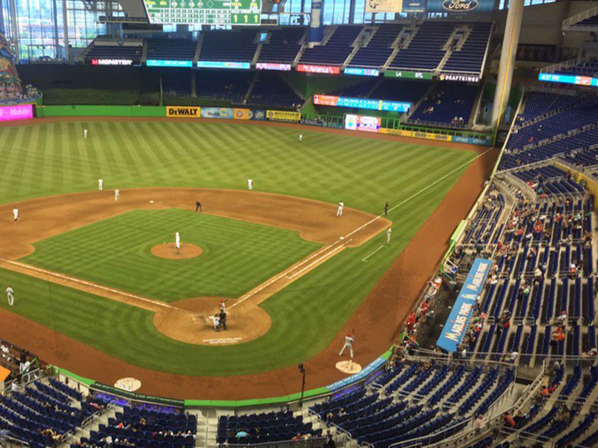 marlins stadium rules