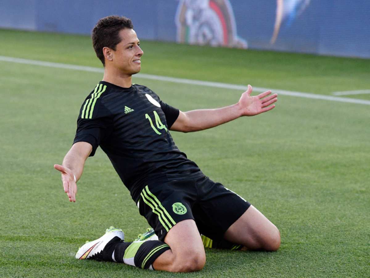 chicharito arabic commentary