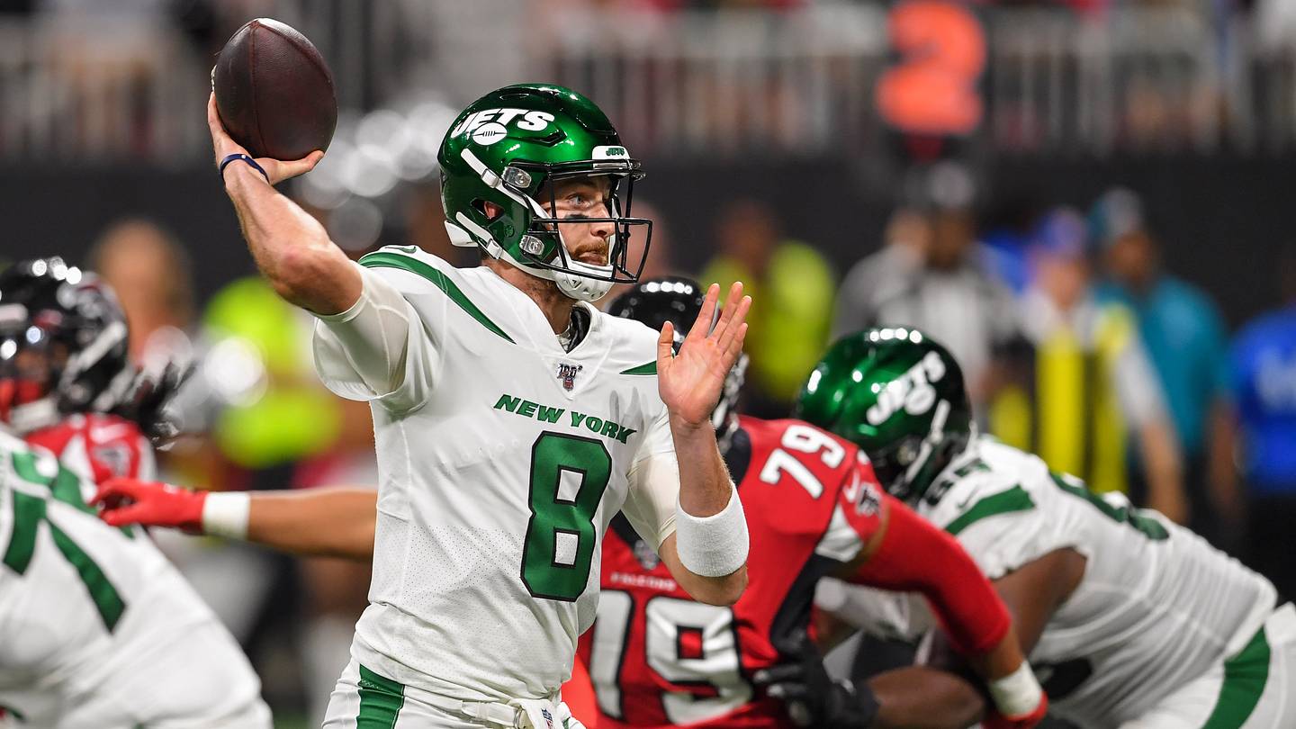 WATCH: Breaking down third string battle between Jets QBs Luke Falk and ...