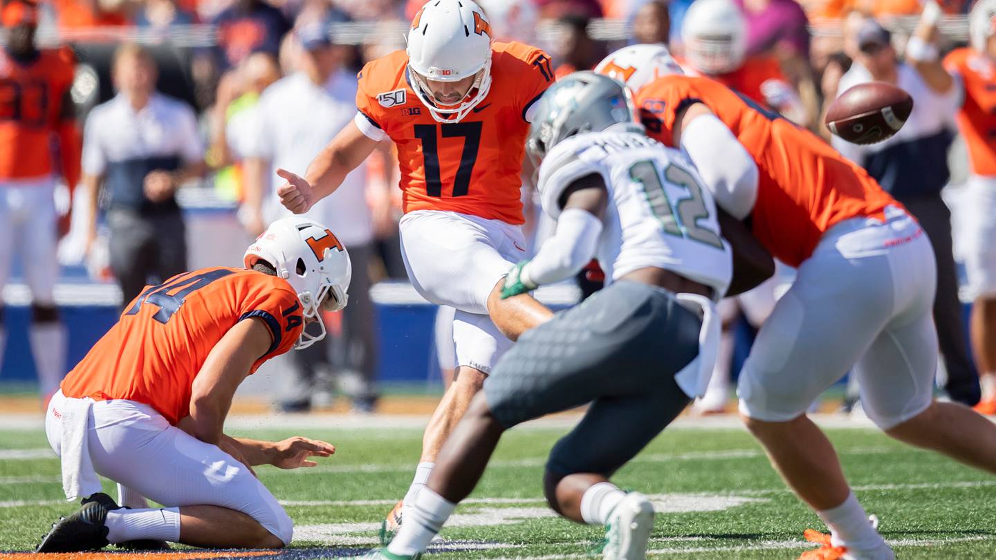 'He came back strong': Inside the mindset of Illini kicker James McCourt