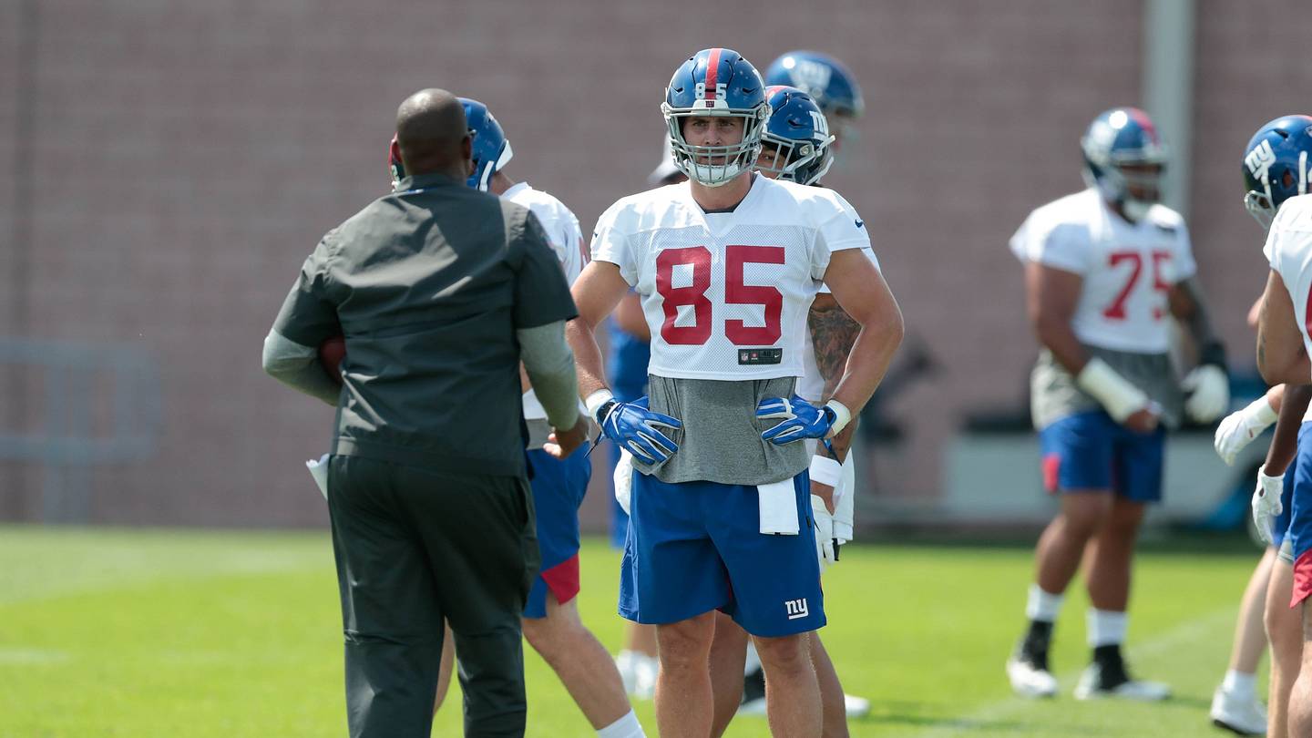 Quick Hits: Jake Carlock Released, Rhett Ellison Takes a Restructure