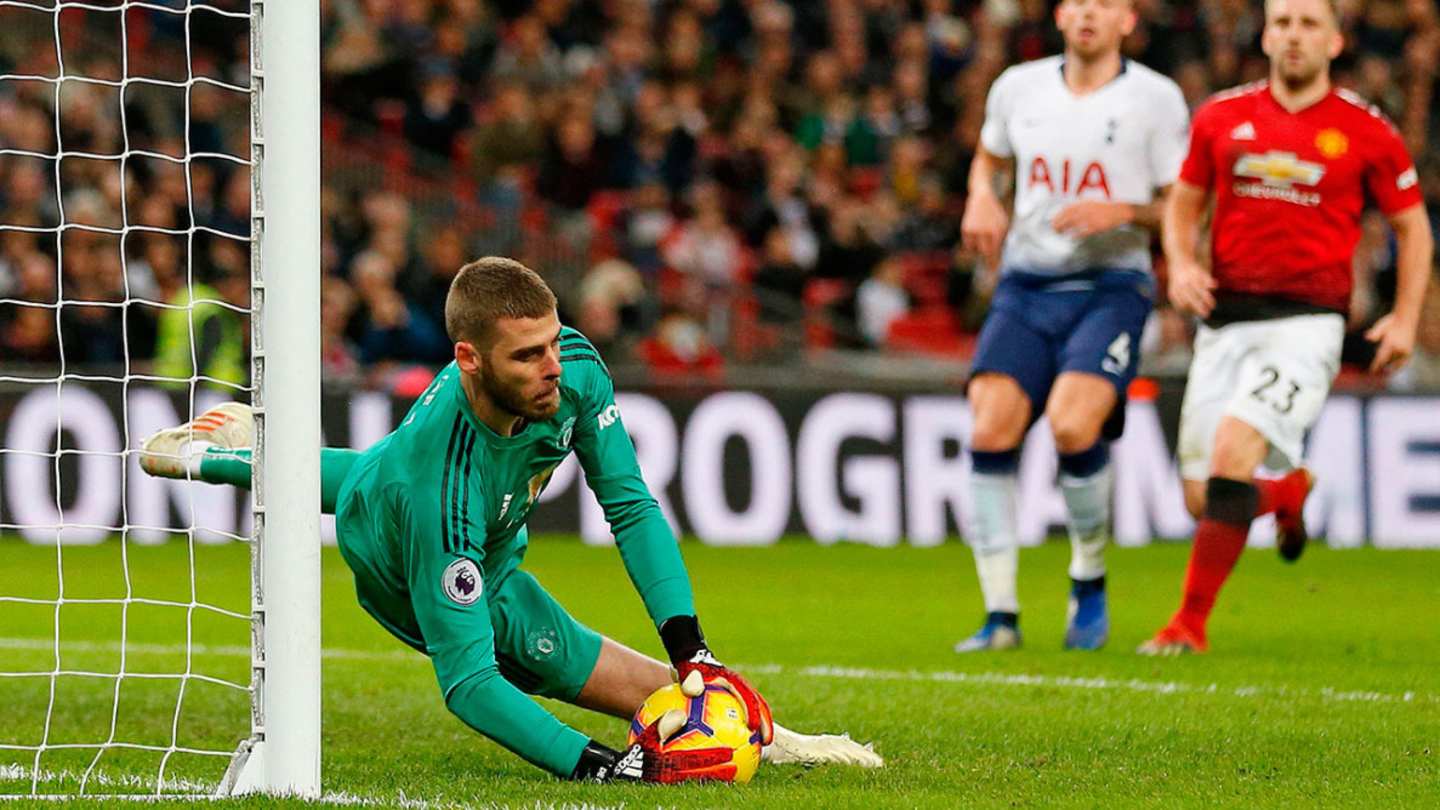 WATCH: De Gea Masterclass Helps Man United Beat Tottenham at Wembley